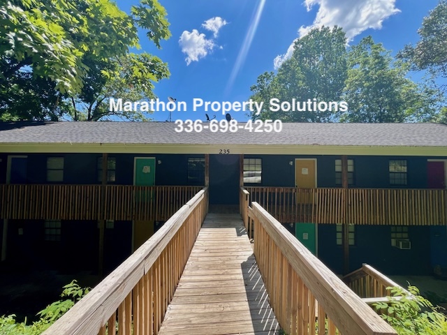 235-101 Corona Street, Winston Salem, NC 27103 - Marathon Property ... 235-101 Corona Street, Winston Salem, NC 27103 - Marathon Property ...